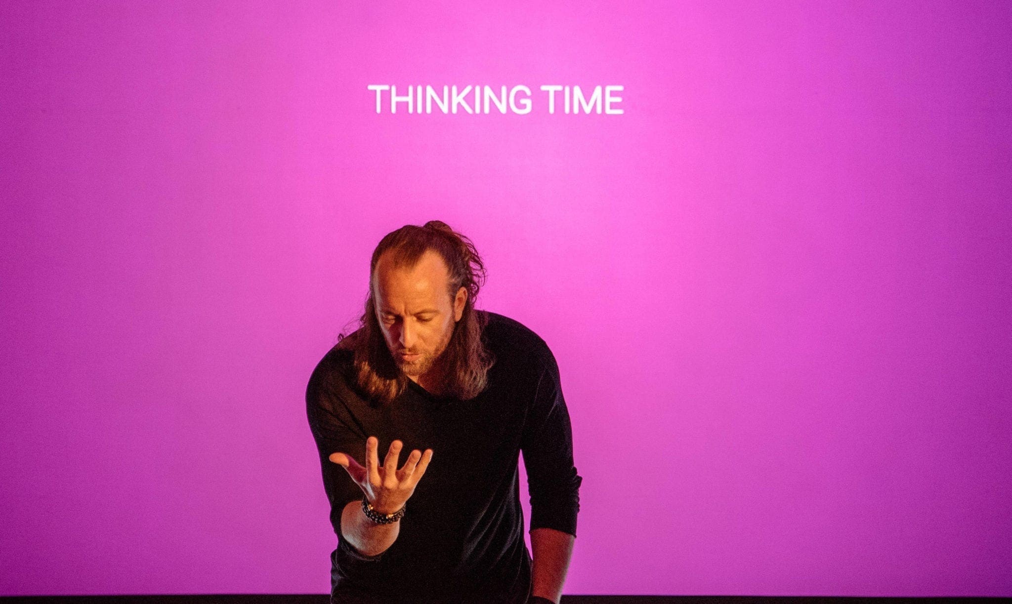 Business- Philosoph Anders Indset über die Welt von Morgen – Premium ...