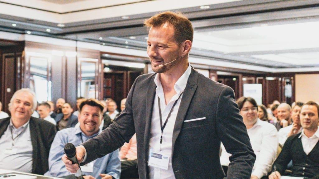 Stefan Rappenglück - Founder of Traindifferent | Premium Speakers