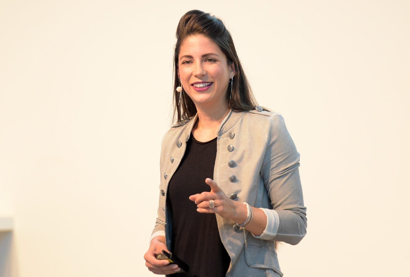 Laura Winterling - ehem. Astronautentrainerin ESA | Premium Speakers