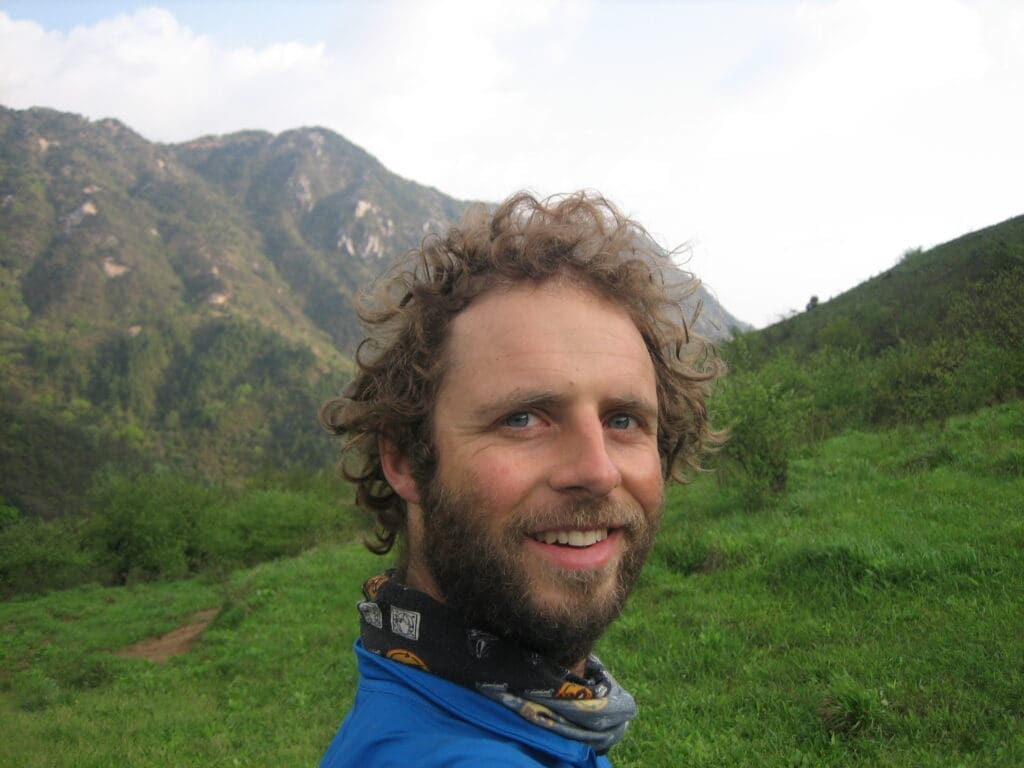 Rob Lilwall – Adventurer, Motivator & Author | Premium Speakers