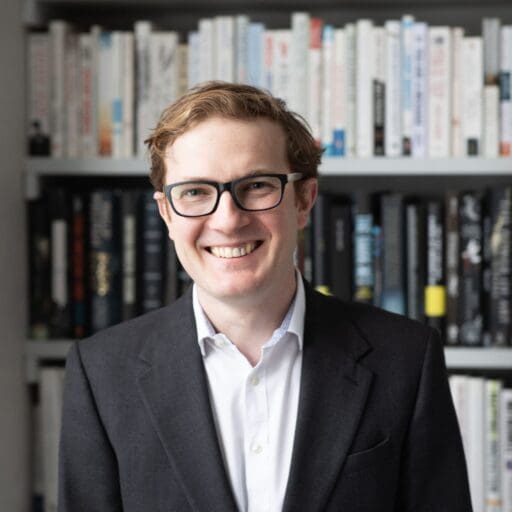 Arturo Bris on global Finance & Economy | Premium Speakers