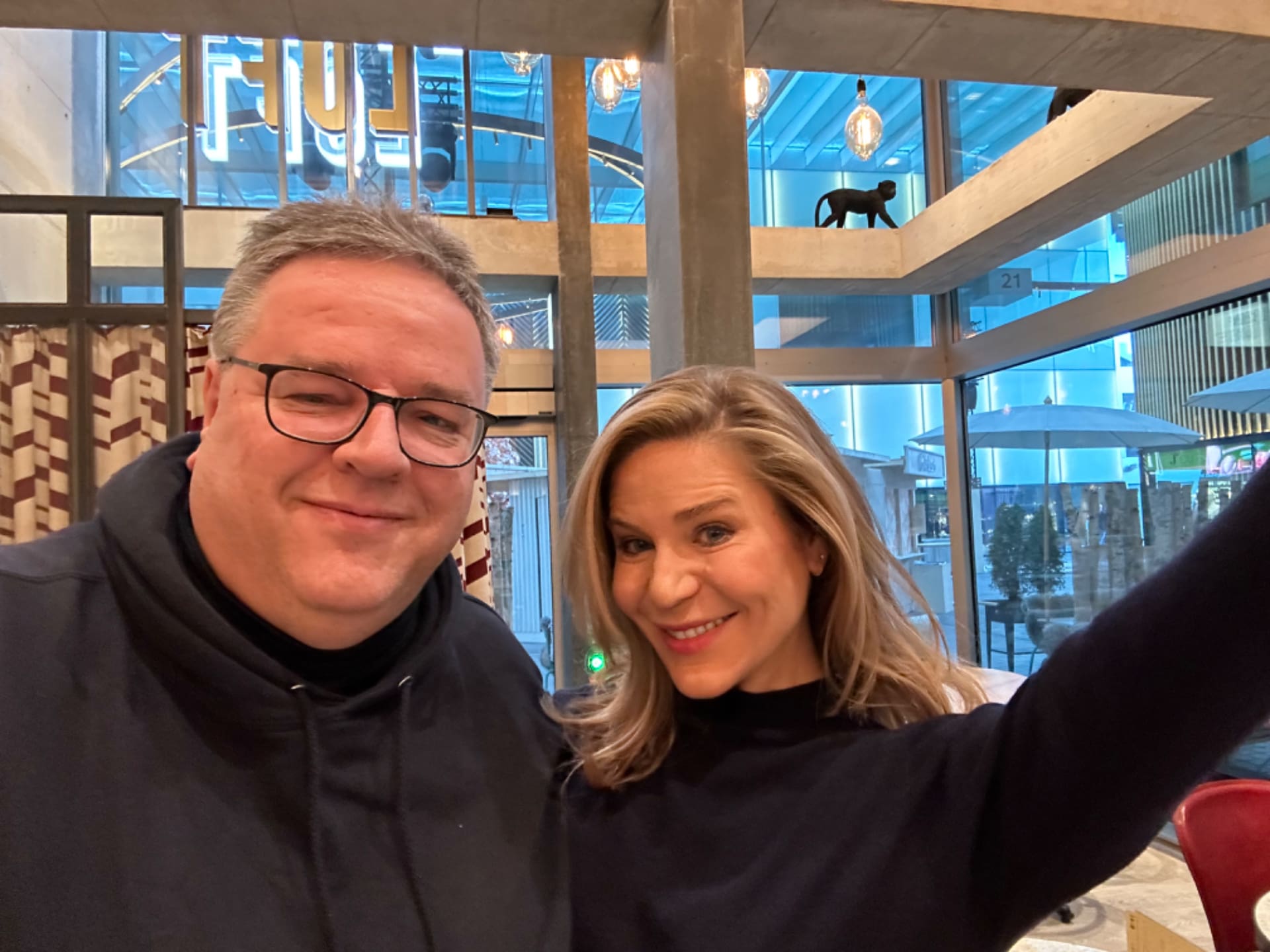 Sarah Andrina Schütz - Event-Moderatorin