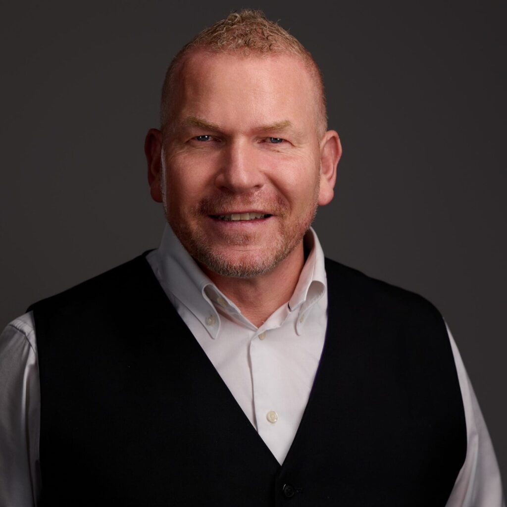 Janin Ullmann – Speaker on Female Finance & Empowerment